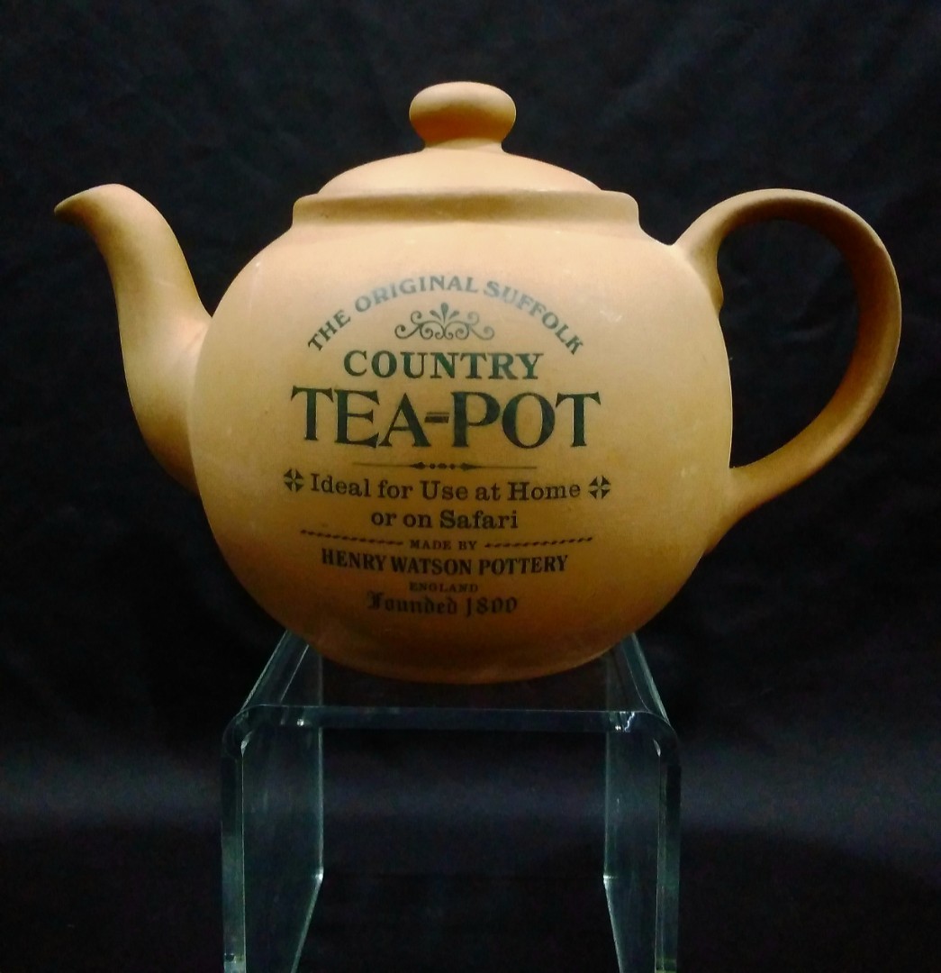 Suffolk country teapot, Hobbies & Toys, Collectibles & Memorabilia ...
