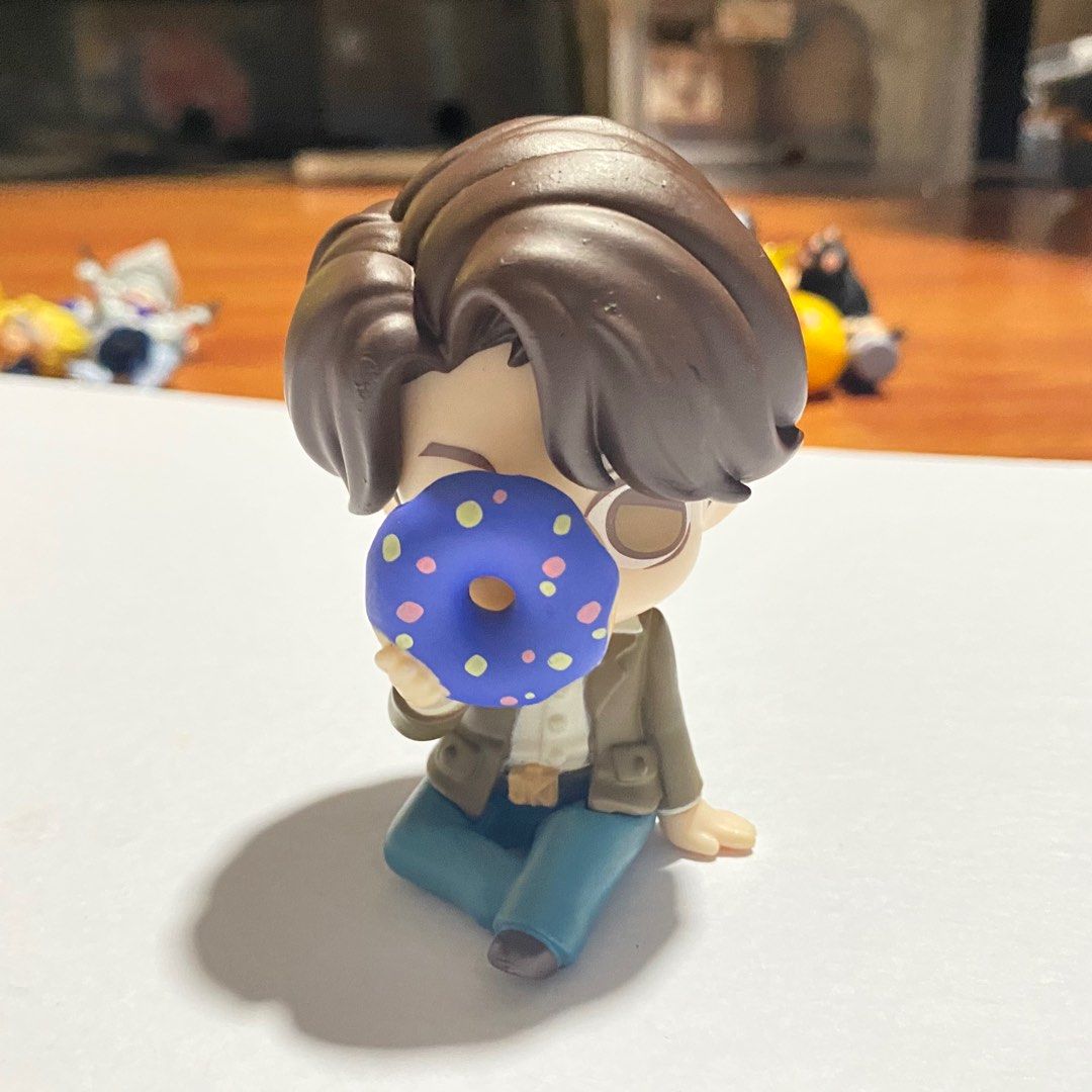 Takara tomy BTS donut hide n seek figure, jungkook, v, jhope, Hobbies ...