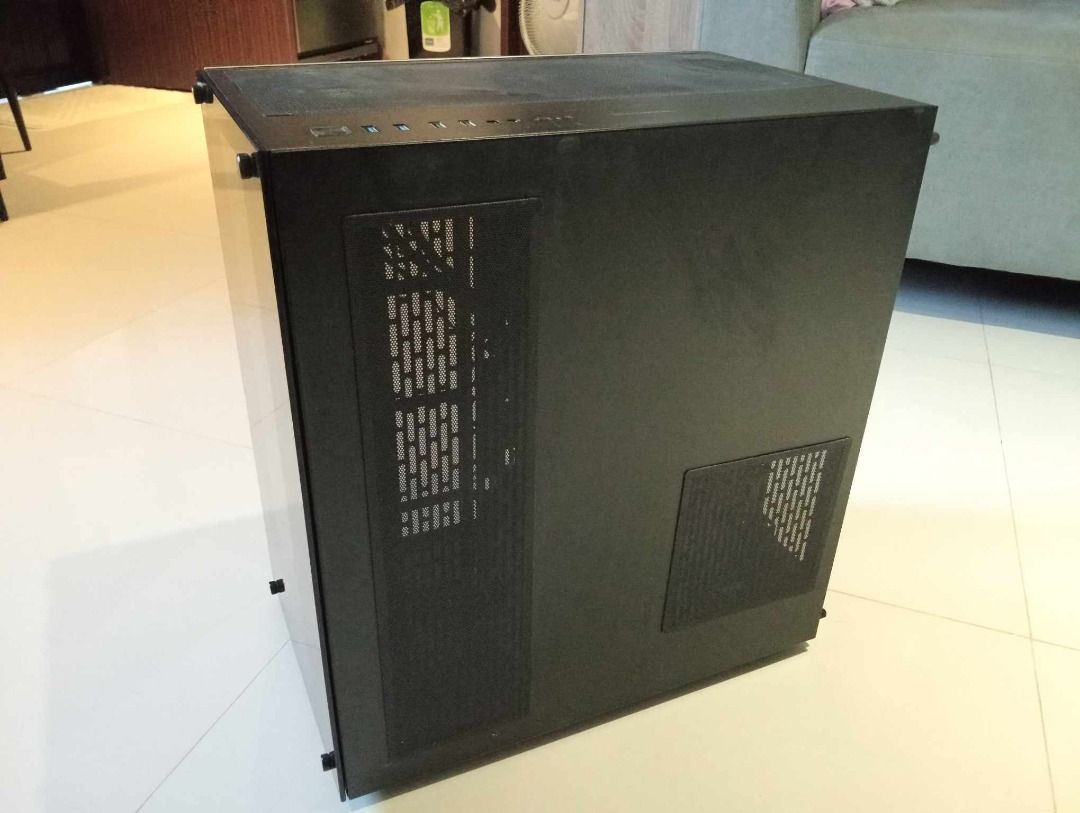 Tecware Vxr Dual Chamber Chassis Black Computers And Tech Desktops On Carousell