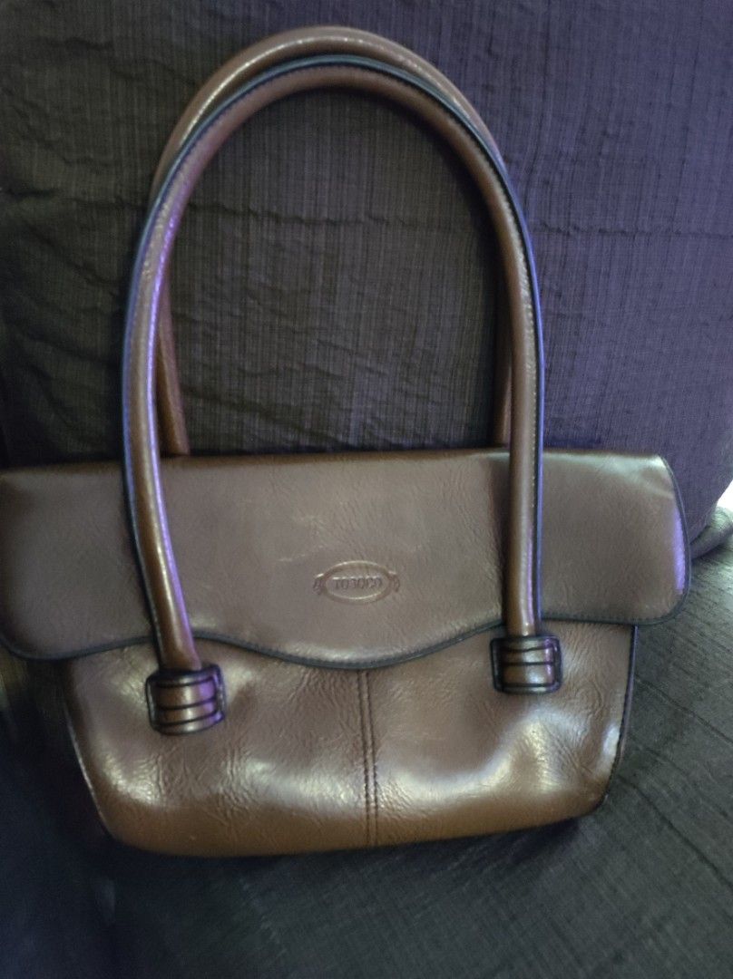 TOSOCO Shoulder/Hand Carry Bag, Women's Fashion, Bags & Wallets ...