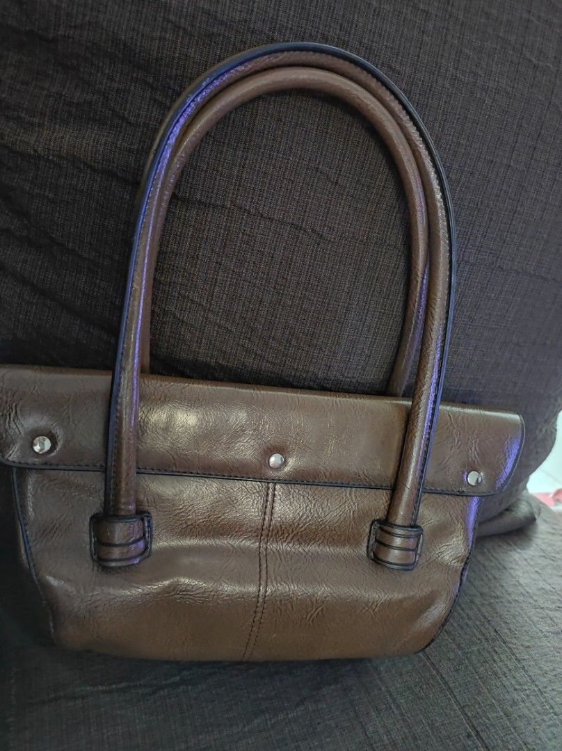 TOSOCO Shoulder/Hand Carry Bag, Women's Fashion, Bags & Wallets ...