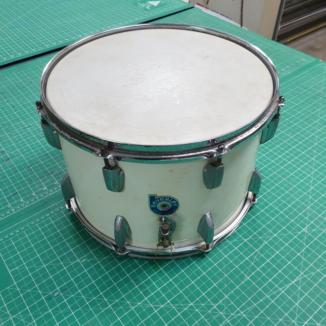 Vintage Beverley Marching Snare, Hobbies & Toys, Music & Media, Musical ...