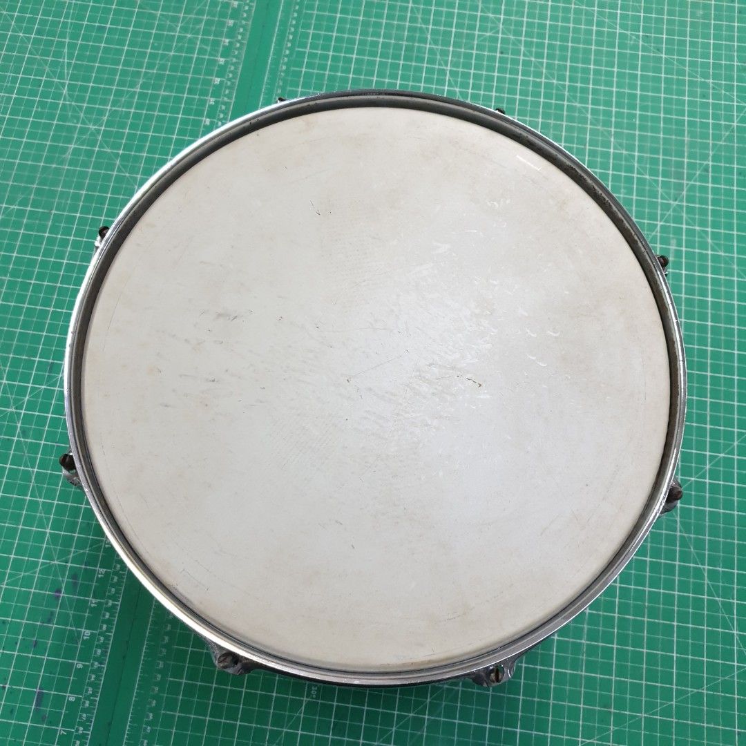 Vintage Beverley Marching Snare, Hobbies & Toys, Music & Media, Musical ...