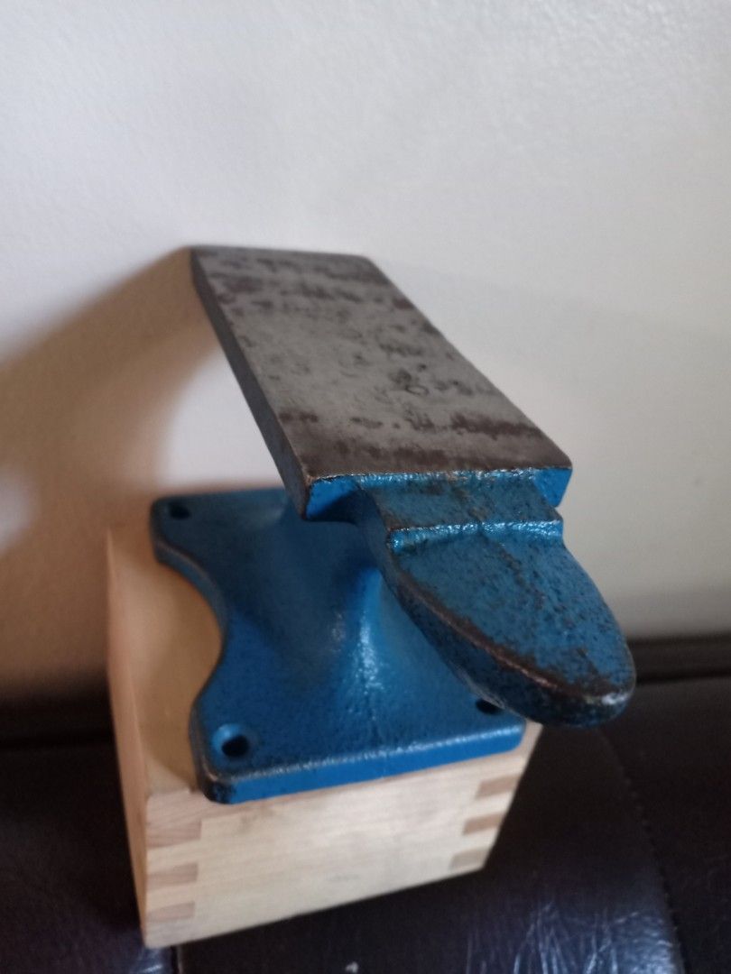 Vintage Mini Anvil, Hobbies & Toys, Memorabilia & Collectibles, Vintage ... Vintage Mini Anvil, Hobbies & Toys, Memorabilia & Collectibles, Vintage ...