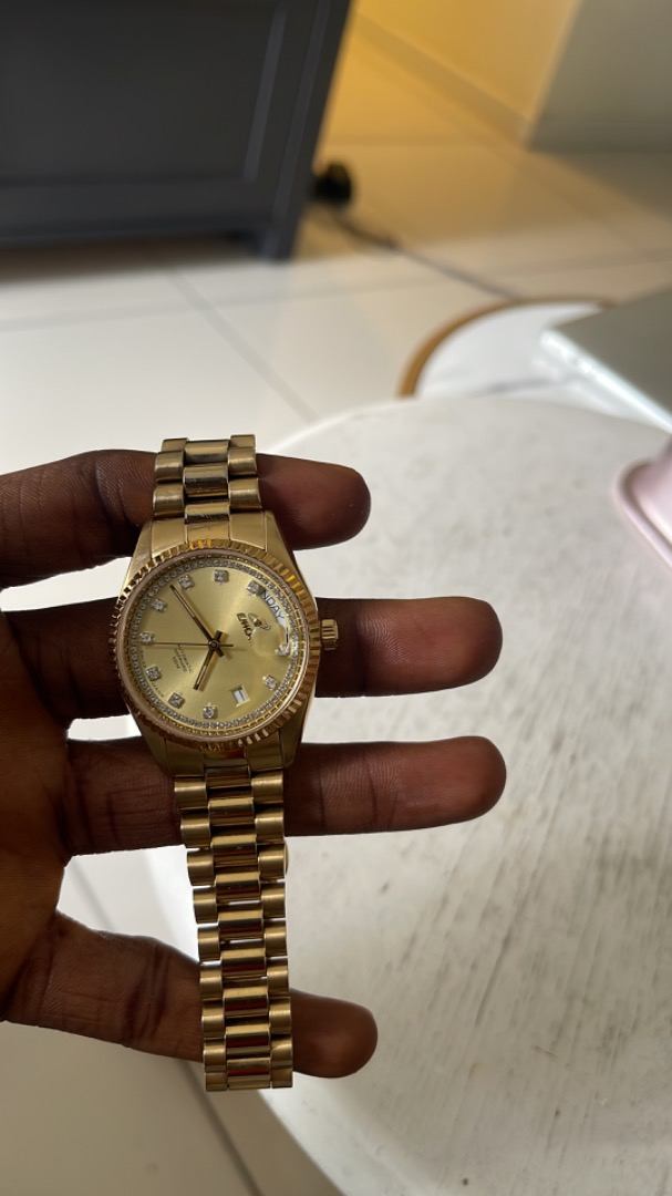 Watch, Men's Fashion, Watches & Accessories, Watches on Carousell