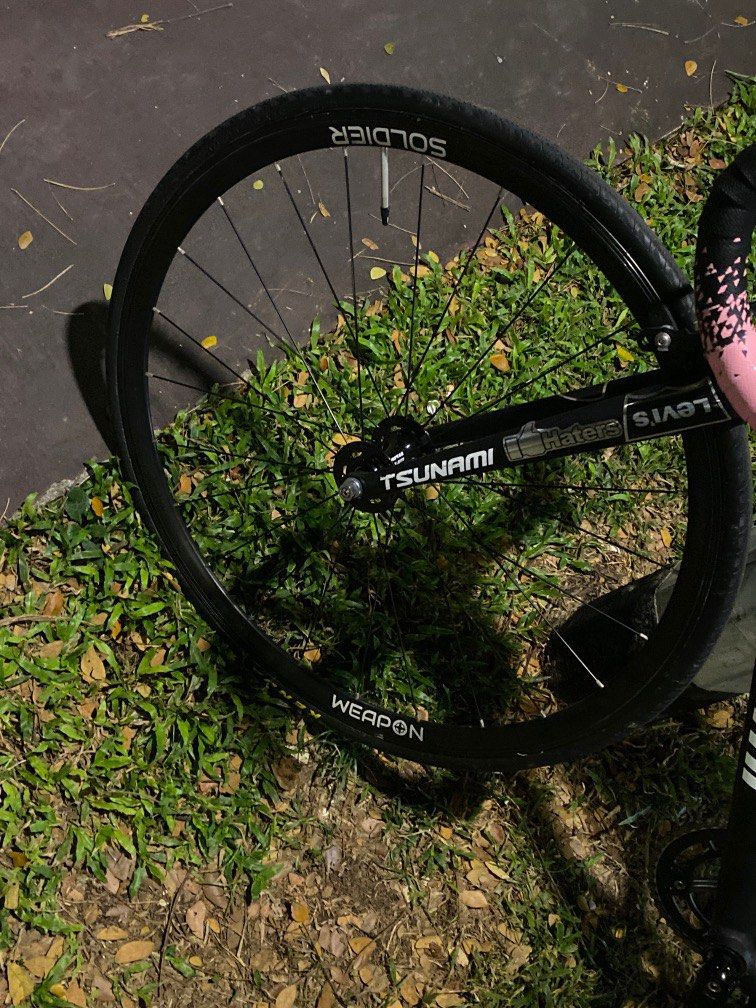 weapon soldier wheelset, Sports Equipment, Bicycles & Parts, Bicycles ...