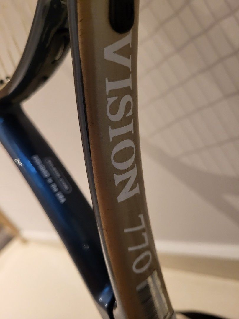 Wilson Tennis Racket vision 770, Sports Equipment, Sports & Games ...