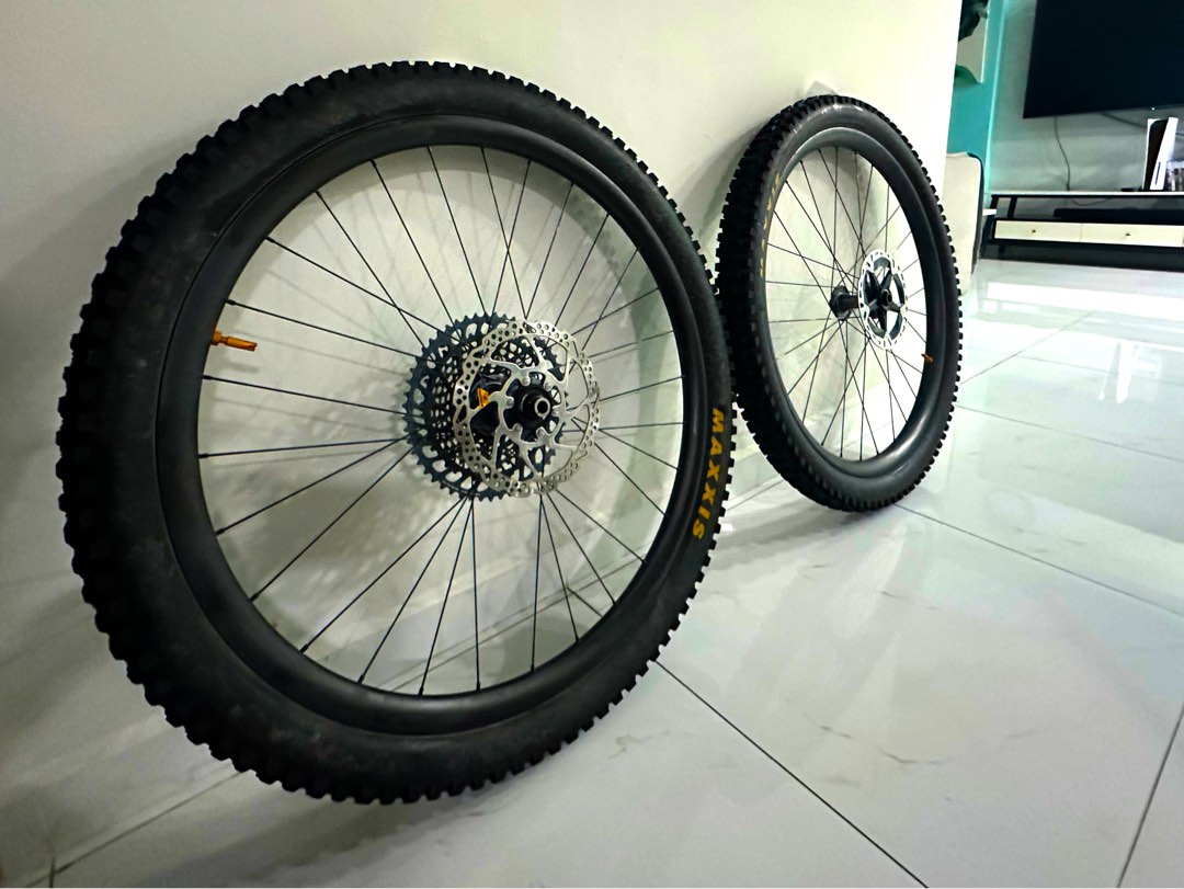 29er Carbon Wheelset, Sports Equipment, Bicycles & Parts, Parts ...