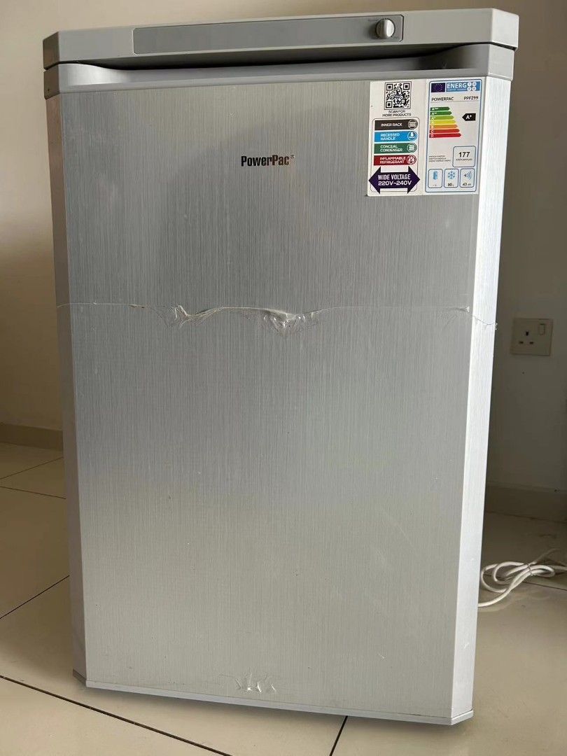 90L Chest Freezer PowerPac, TV & Home Appliances, Kitchen Appliances ...