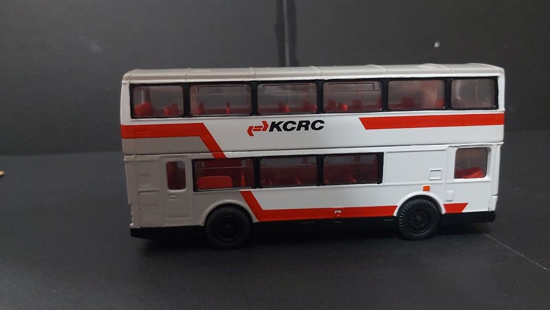 九廣鐵路 Corgi 1:64 KCRC MCW METROBUS 巴士模型, 興趣及遊戲, 玩具 & 遊戲類 - Carousell