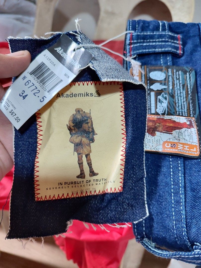 Akademiks Brand new Pants, Men's Fashion, Bottoms, Jeans on Carousell