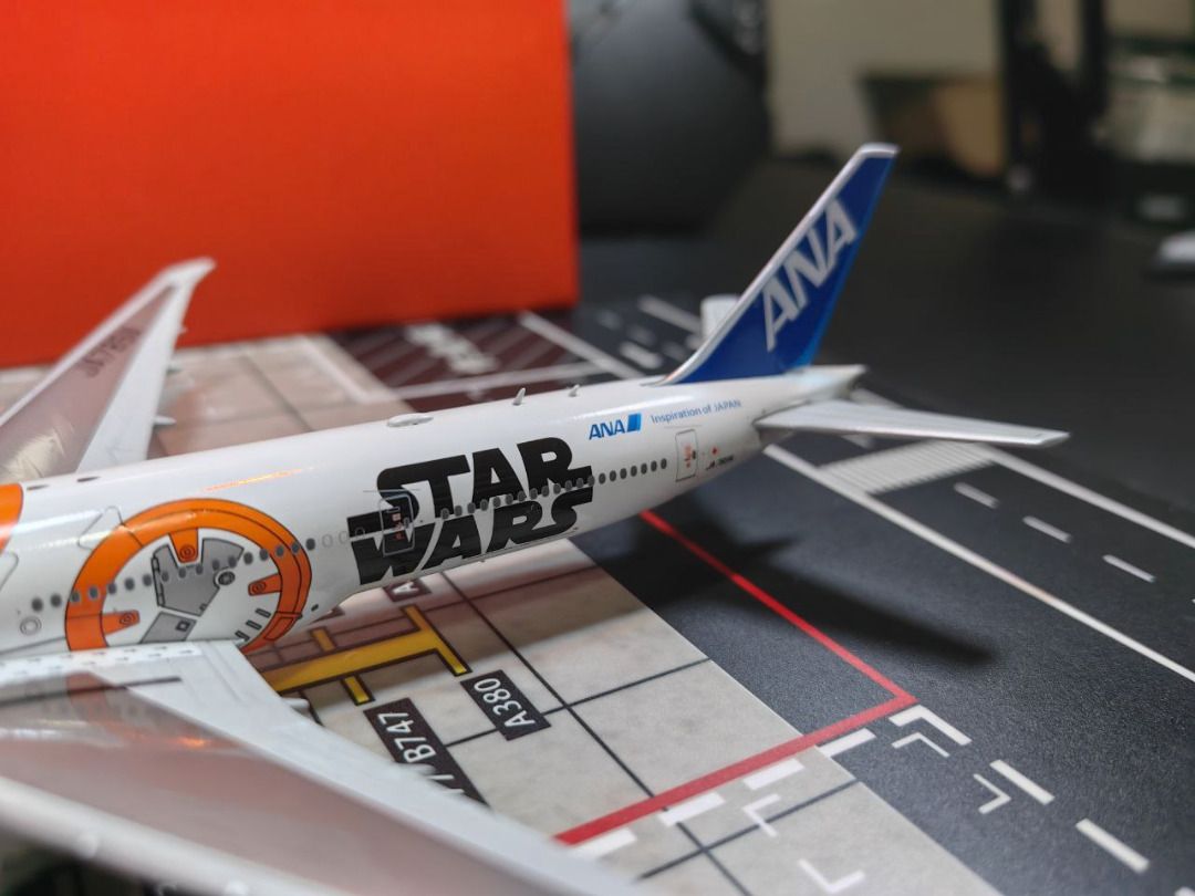 ANA/Star War | ANA | Boeing 777-300ER | JA789A | 1/400 | Diecast Airplane, Hobbies & Toys ...