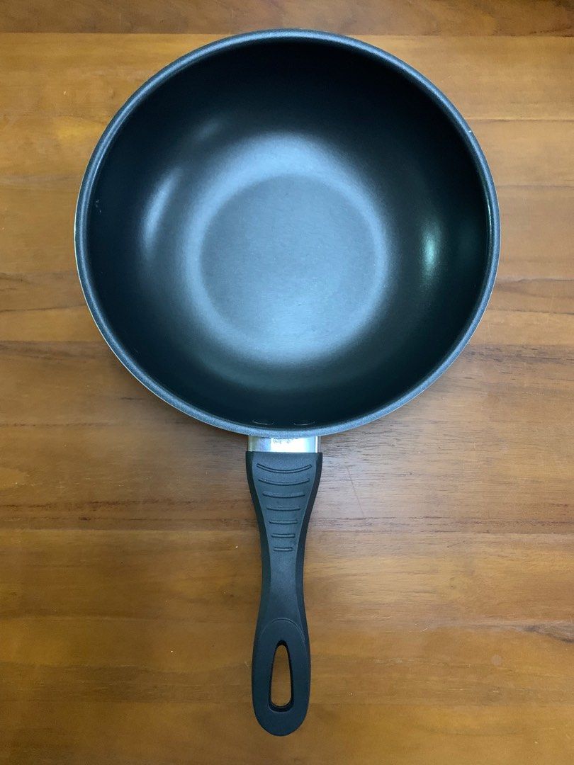 ASD 28cm Non-stick deep wok pan, Furniture & Home Living, Kitchenware ...