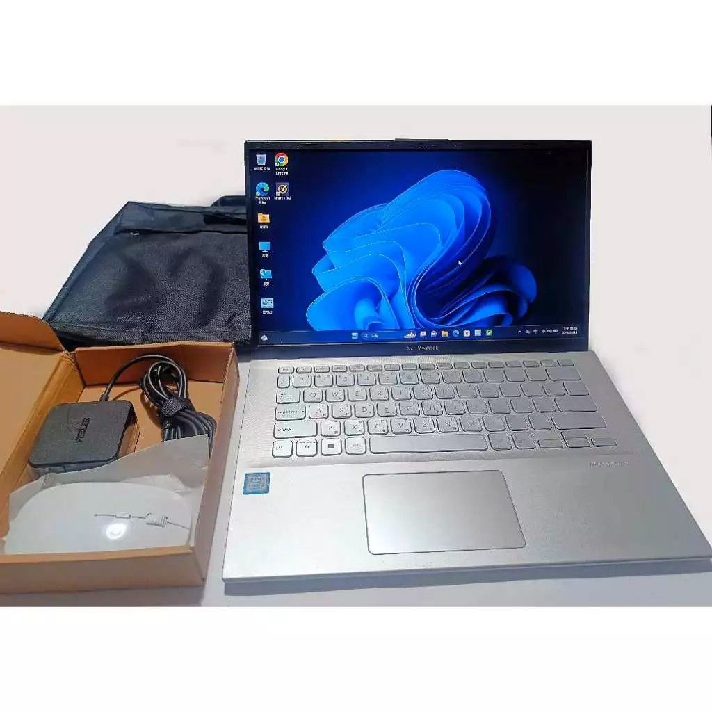 Asus VivoBook X412F Thin Laptop, 電腦及科技產品, 桌上電腦或筆記型電腦在旋轉拍賣