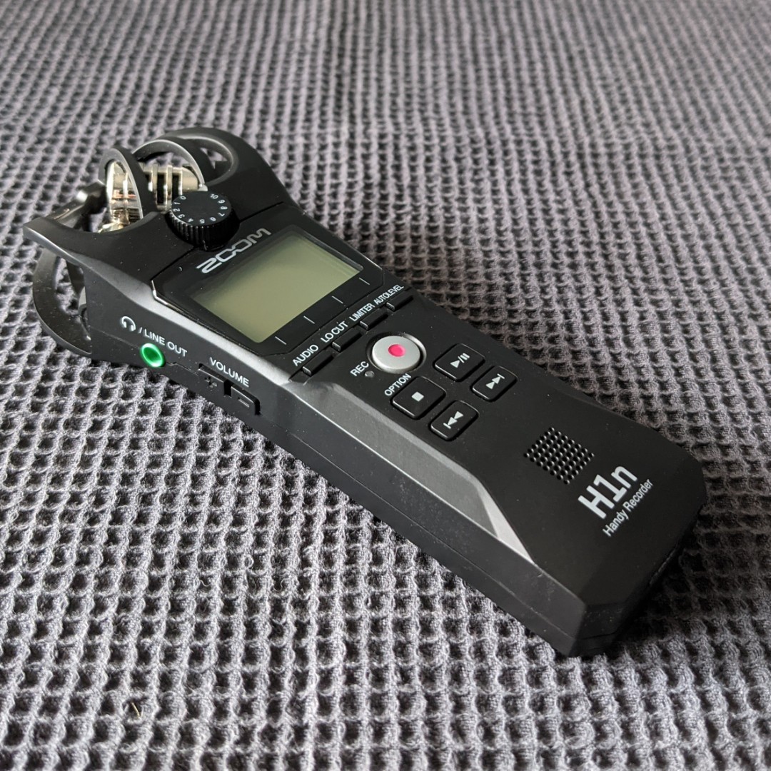 audio recorder portable zoom h1n, Audio, Other Audio Equipment on Carousell