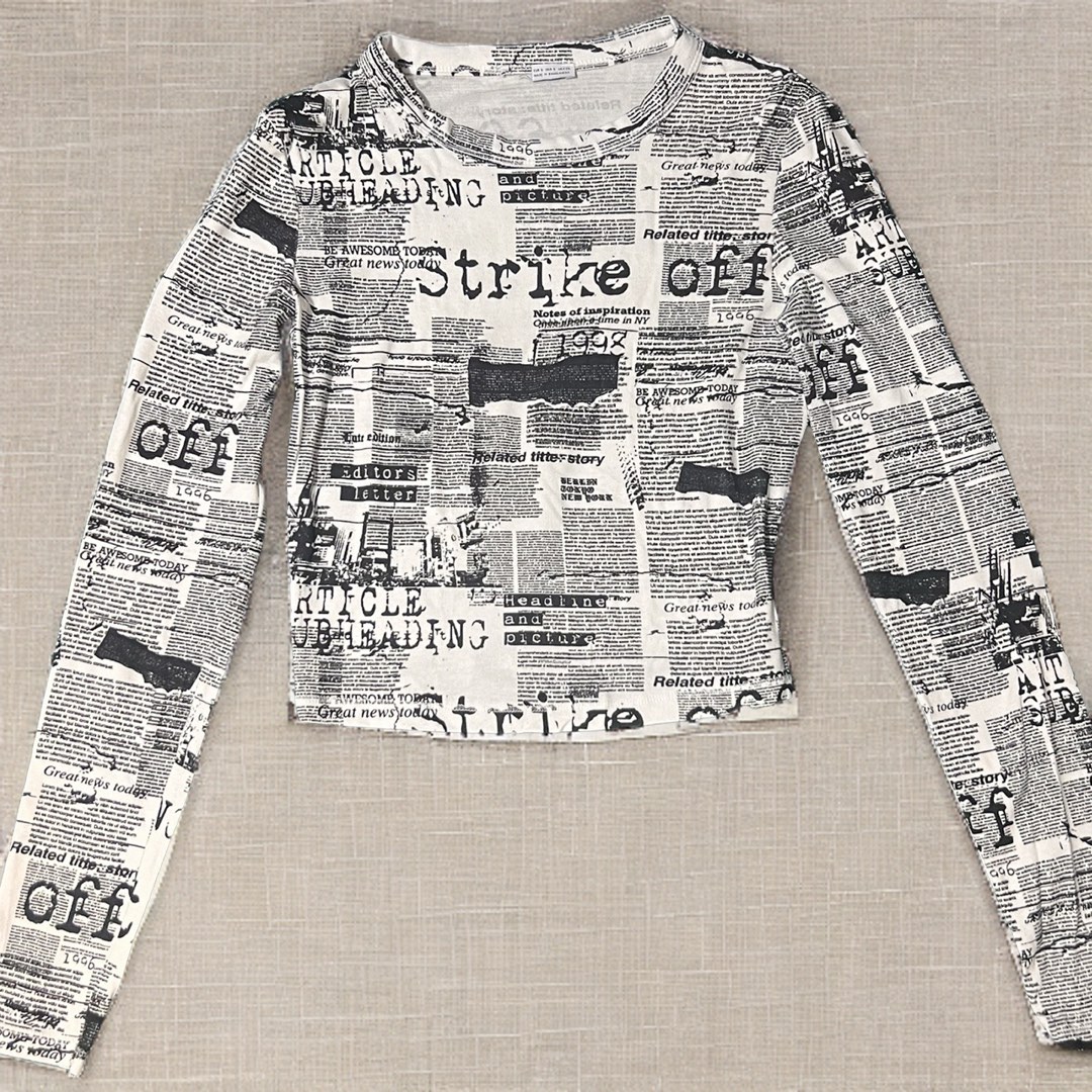 bershka newspaper print long sleeves, Women's Fashion, Tops ...