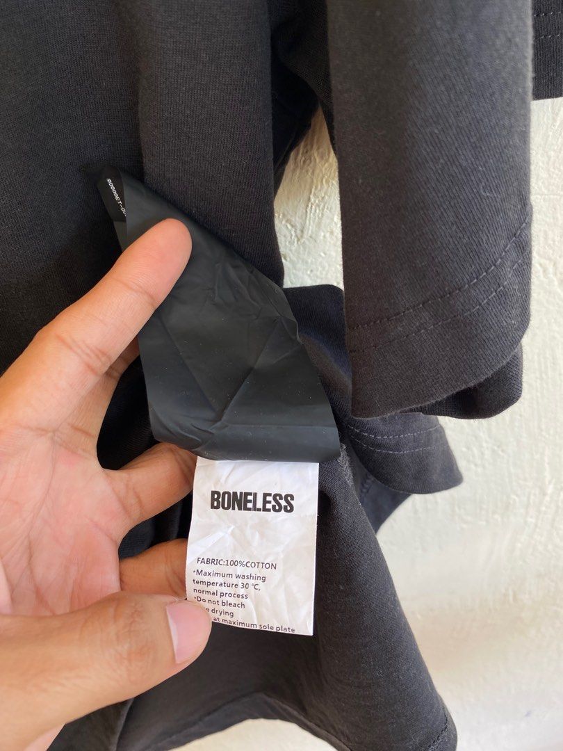 BONELESS Foamed Velvet B-Letter Oversized Tee, Men's Fashion, Tops ...