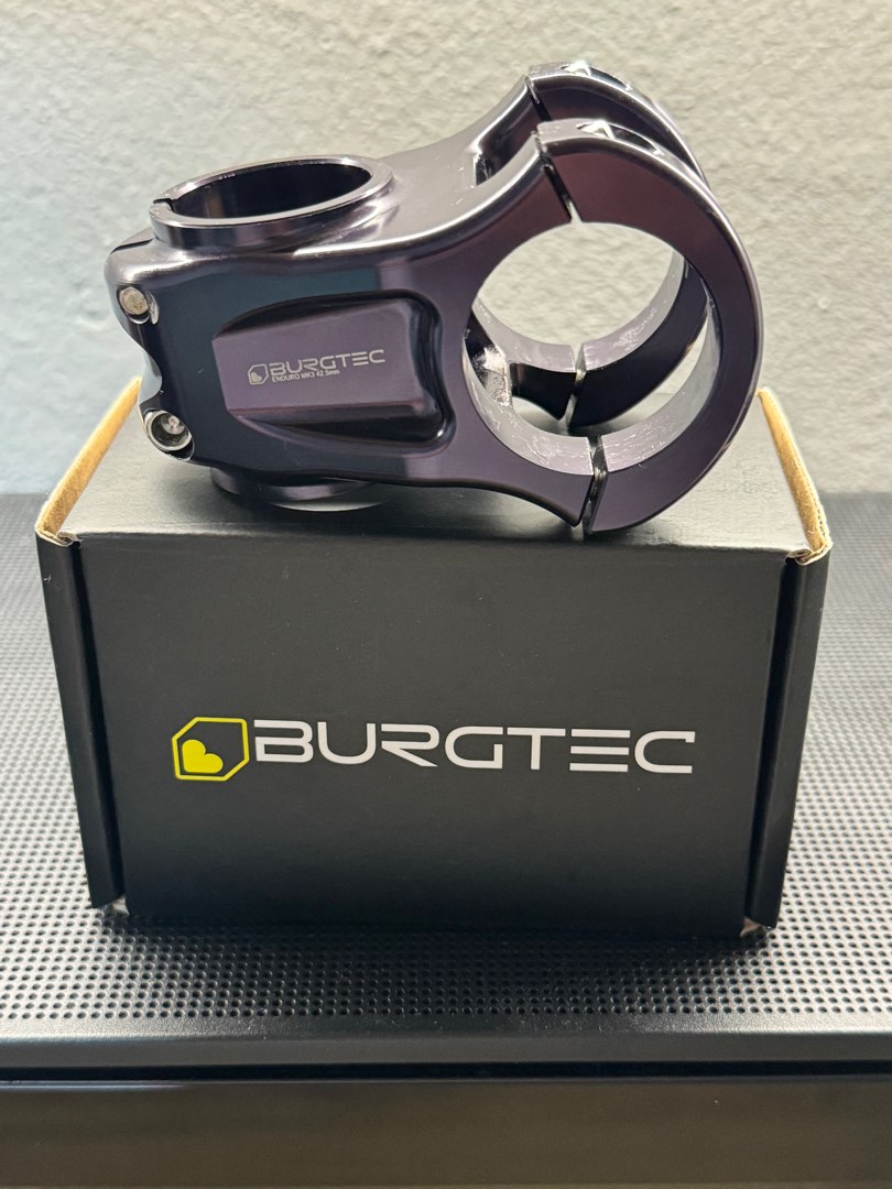 BURGTEC LIMITED EDITION ENDURO MK3 35MM STEM - Black Sapphire, Sports ...
