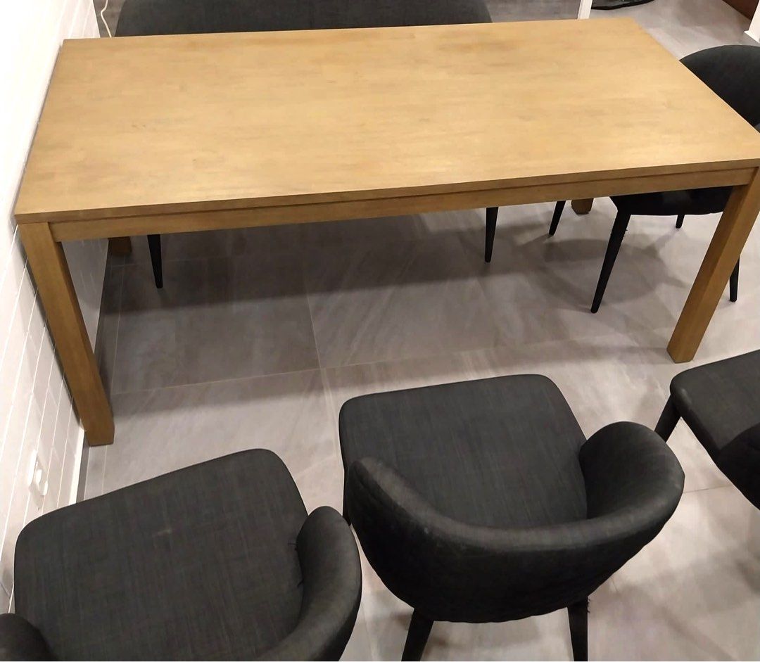 $400! Must go Reduced Castlery dining set includes 4 chairs and 1 Bench ...