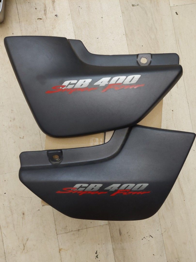 CB400 Spec 1,2 Side Cover Original, Motorcycles, Motorcycle Accessories ...