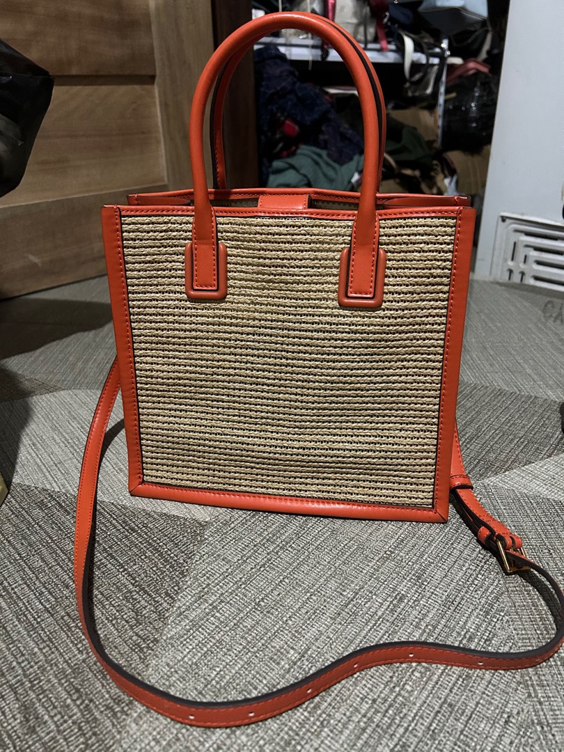 Charles & Keith Semi - Medium Tote, Luxury, Bags & Wallets on Carousell