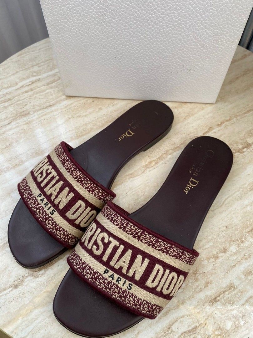 Christian Dior Sandal, Fesyen Wanita, Sepatu di Carousell