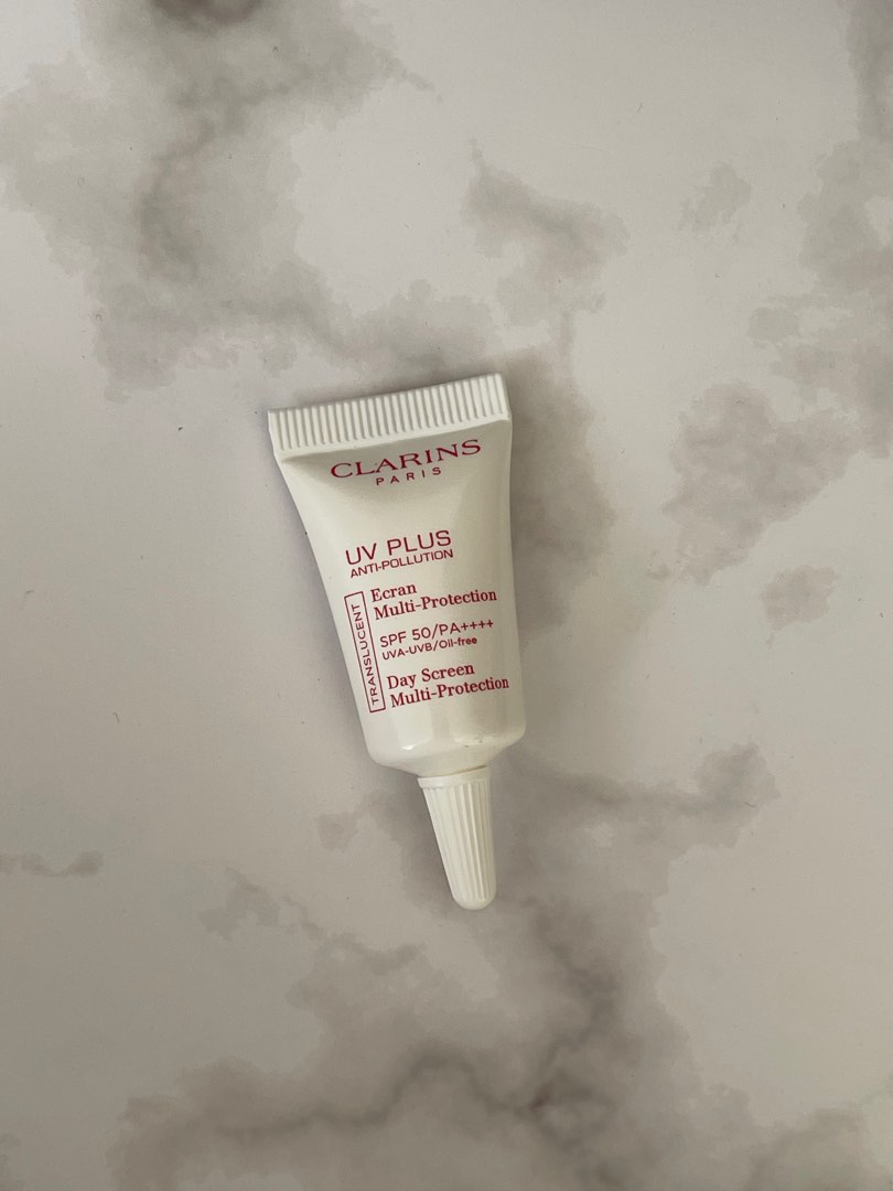 Clarins - UV Plus SPF50/PA++++ sample, 兒童＆孕婦用品, 嬰兒玩具 - Carousell