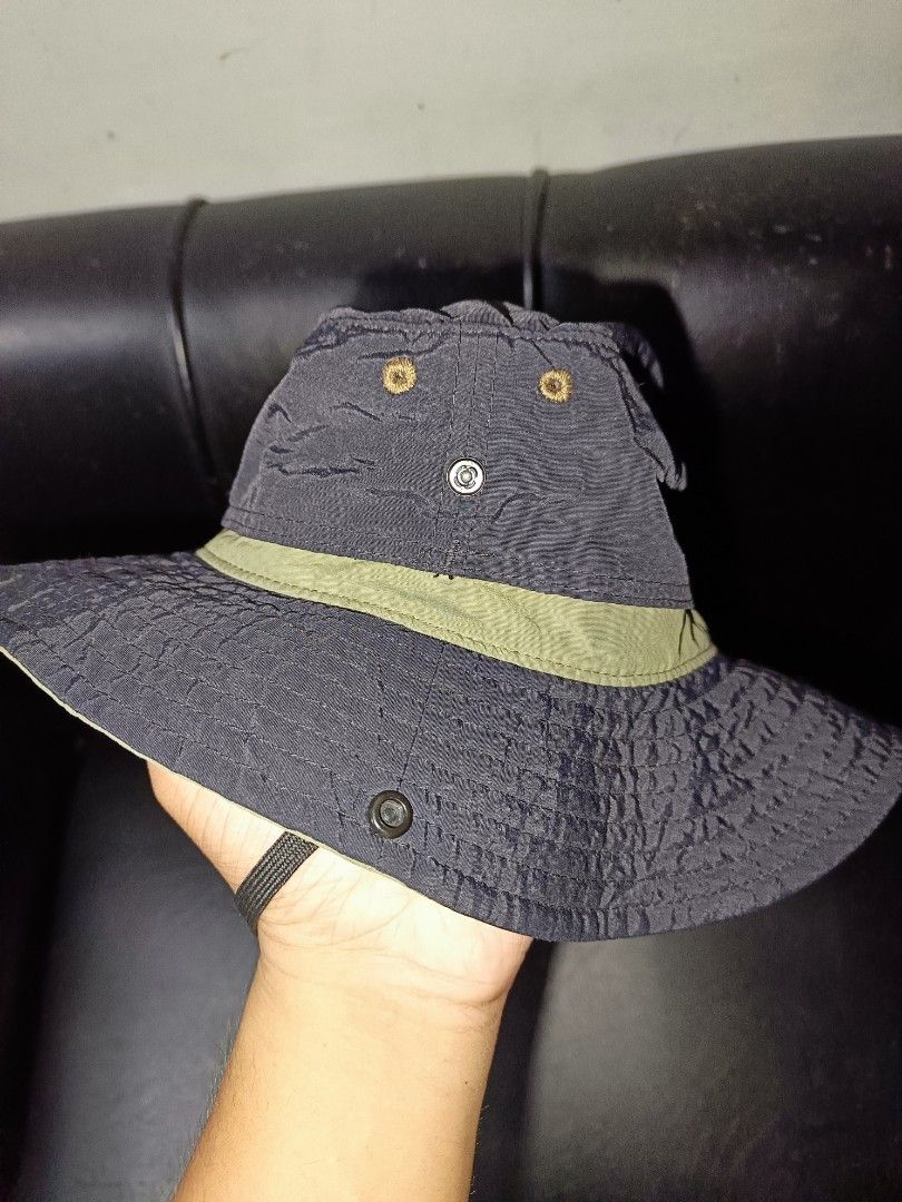 COLEMAN BUSH HAT, Men's Fashion, Watches & Accessories, Caps & Hats on ...
