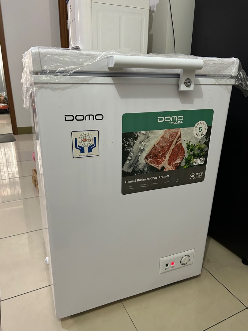 DOMO by MODENA Chest Freezer DF-0120 W | Freezer Box DF 0120W, Kitchen & Appliances di Carousell
