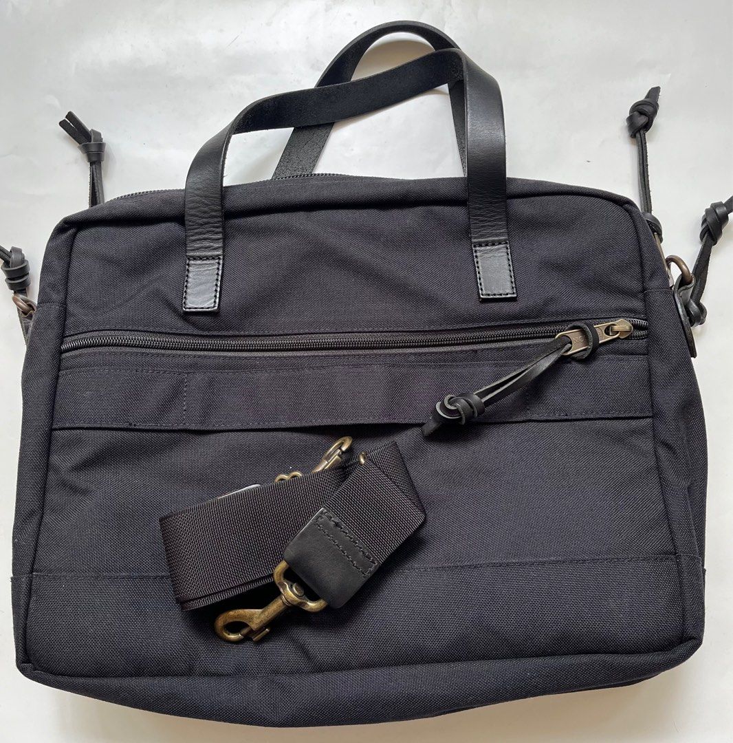 FILSON DRYDEN BRIEFCASE NAVY, Men's Fashion, Bags, Briefcases on Carousell