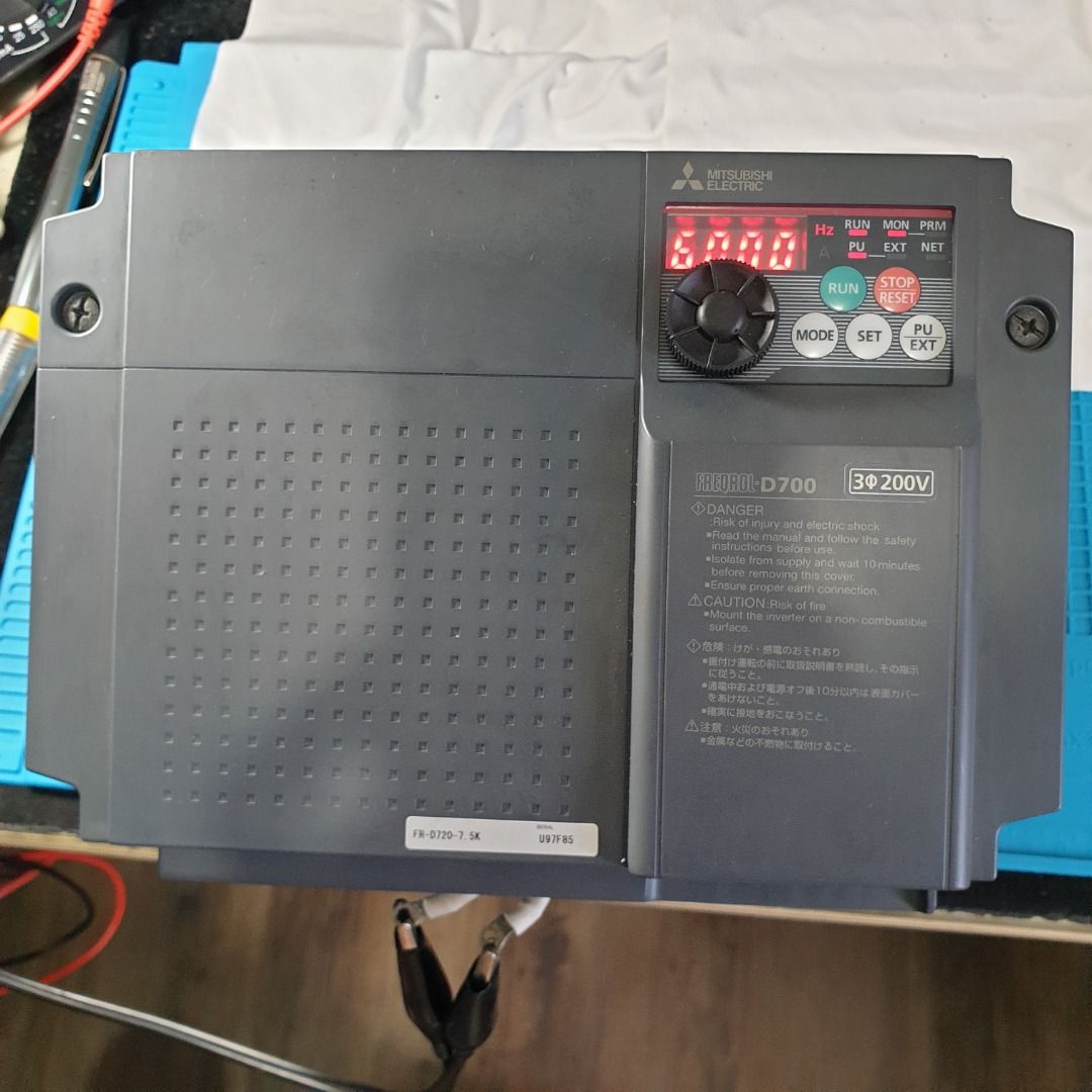 Mitsubishi fr-d720-7.5k Compact Inverter Drive FR-D700 Series Industrial Equipment, Commercial ...