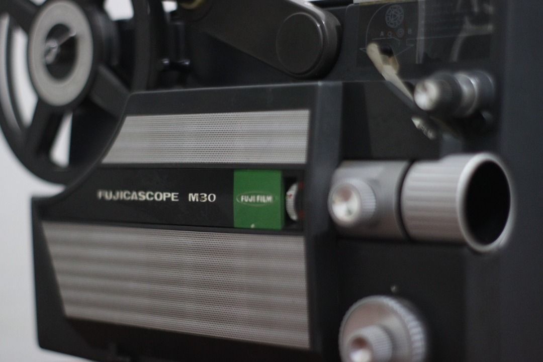 Fujifilm Fujicascope M30 Projector (1970 Vintage), TV & Home Appliances ...