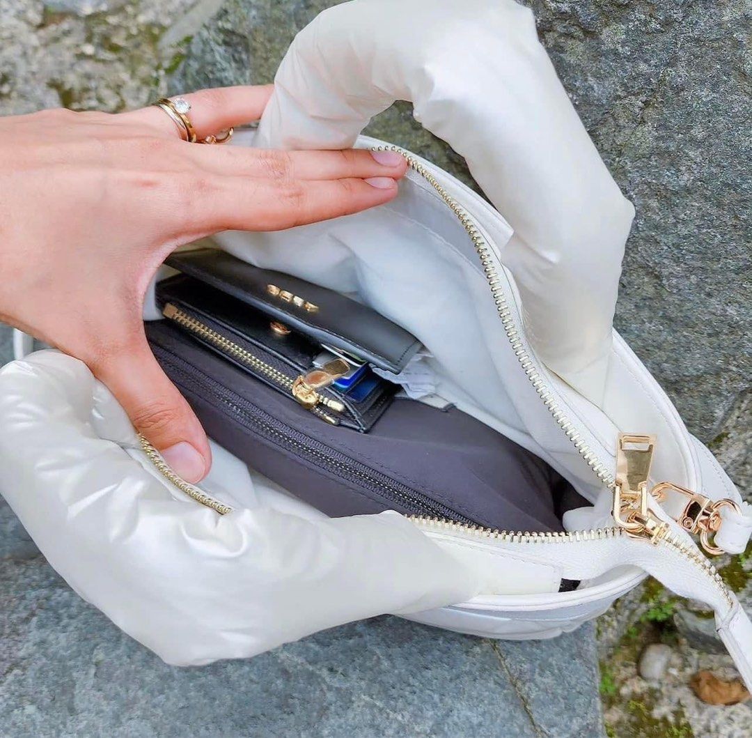 GWP Charlotte Tilbury Bag, Women's Fashion, Bags & Wallets, Cross-body ...