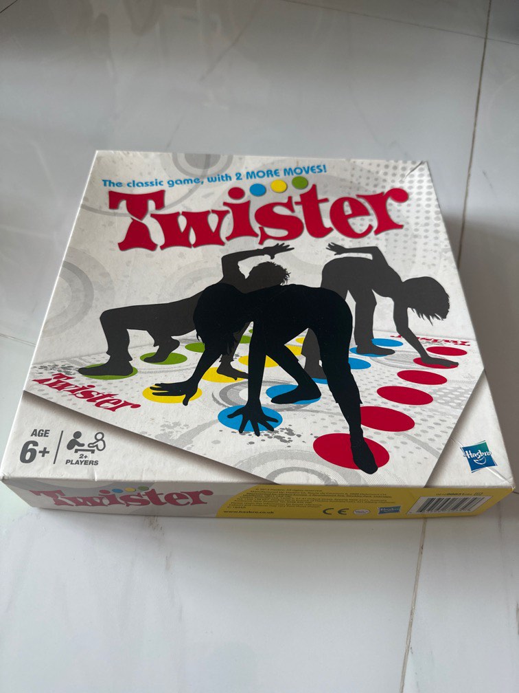 Hasbro twister, Hobbies & Toys, Toys & Games on Carousell