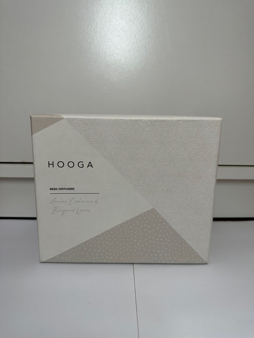 Hooga Reed Diffusers; Amber Cashmere and Bergamot Leaves, Furniture ...