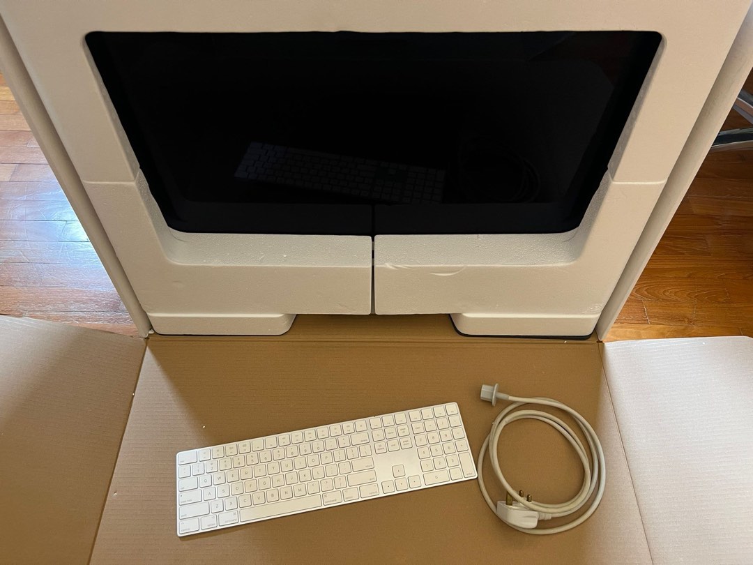 iMac 27 inch late 2012, Computers & Tech, Desktops on Carousell