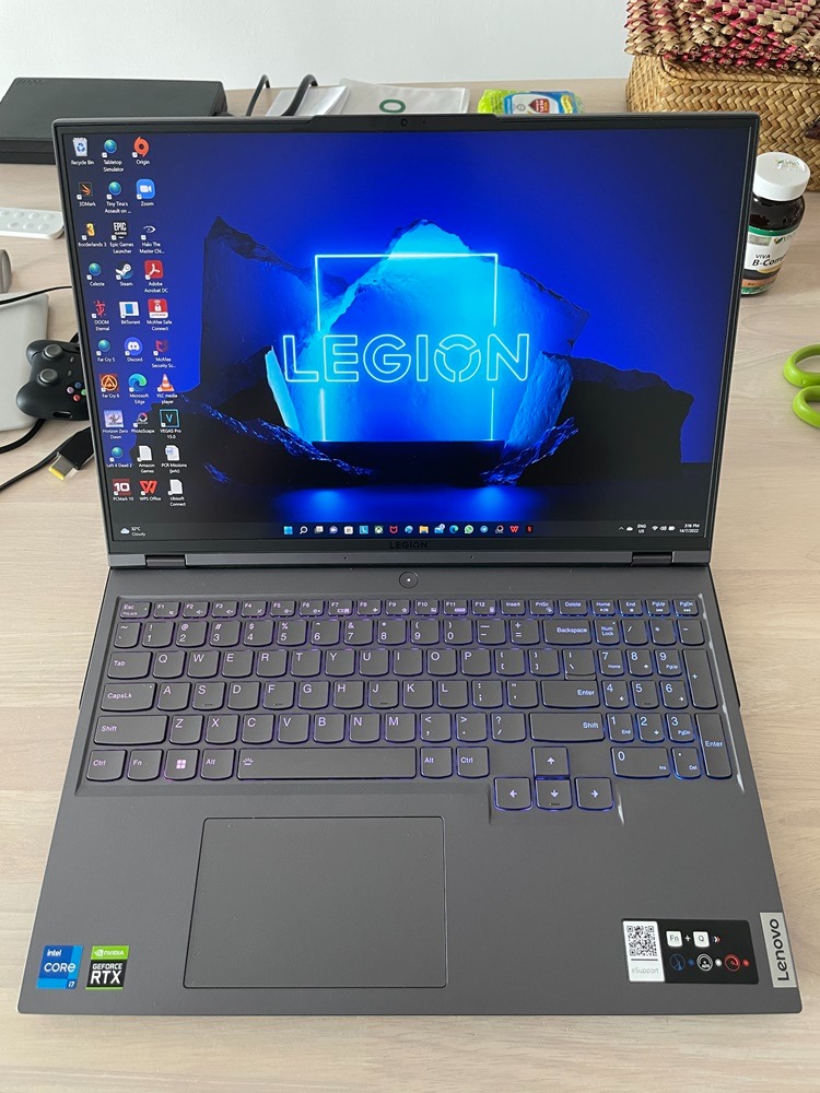 Lenovo legion 5 + Razer blackwidow chroma, Computers & Tech, Laptops ...