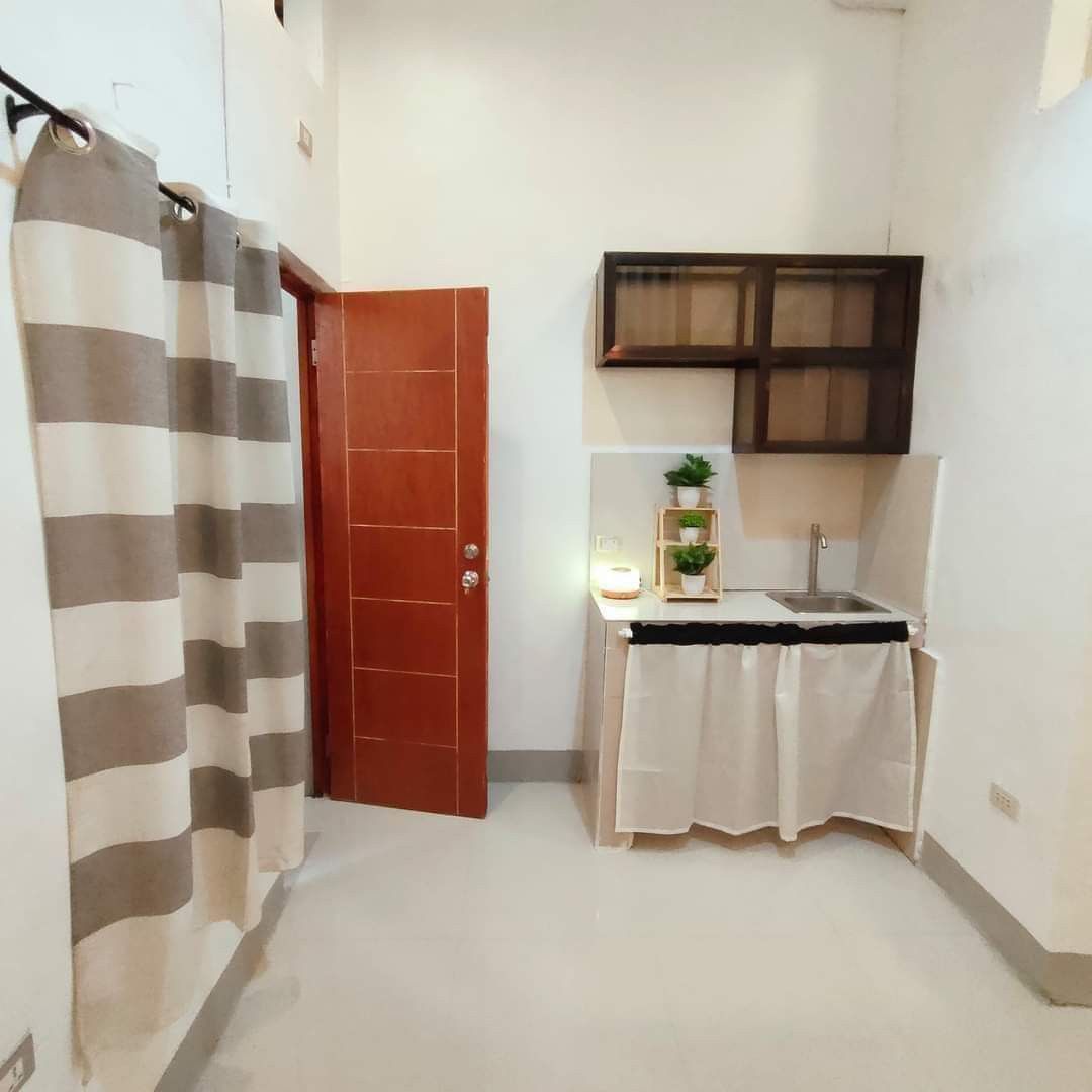 LOFT TYPE ROOM FOR RENT AT CUASAY CENTRAL SIGNAL TAGUIG, Property ...