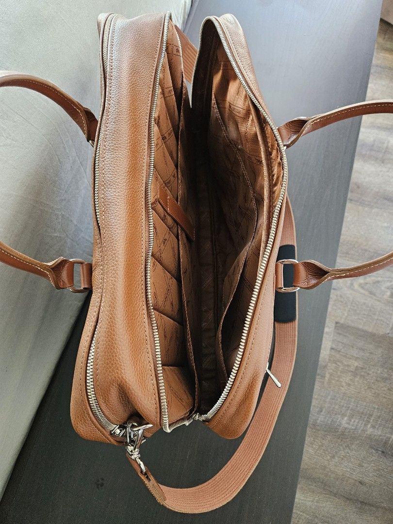Longchamp Men's Leather Bag, Men's Fashion, Bags, Briefcases on Carousell