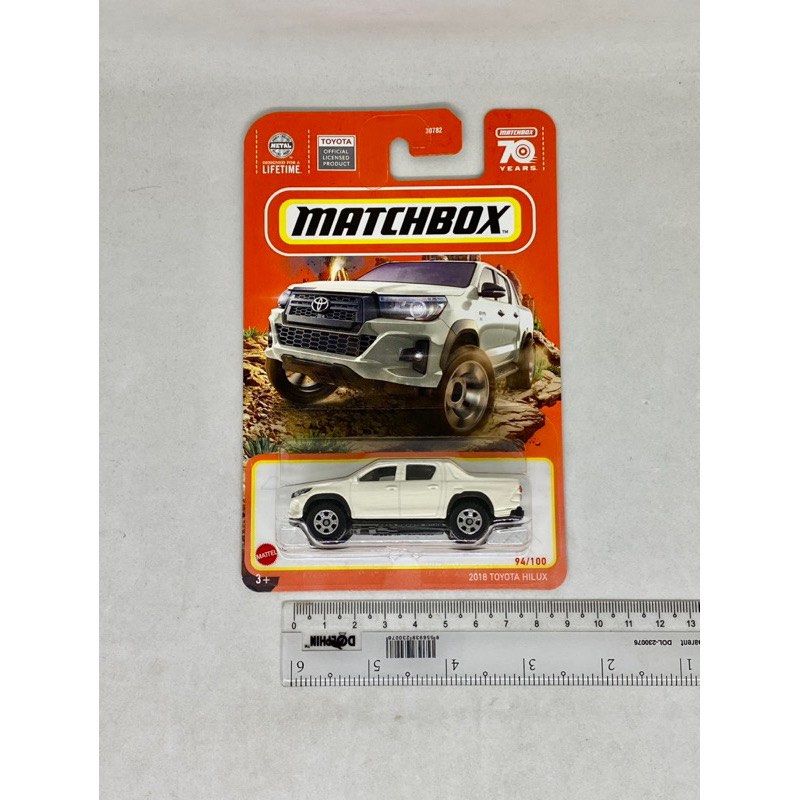 Matchbox 2018 TOYOTA HILUX White Revo Commercial Vehicle Compact Pickup ...