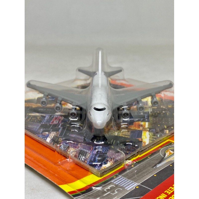 Matchbox MBX 6-2 AIRLINER White Grey Cargo Transporter Sky Busters ...
