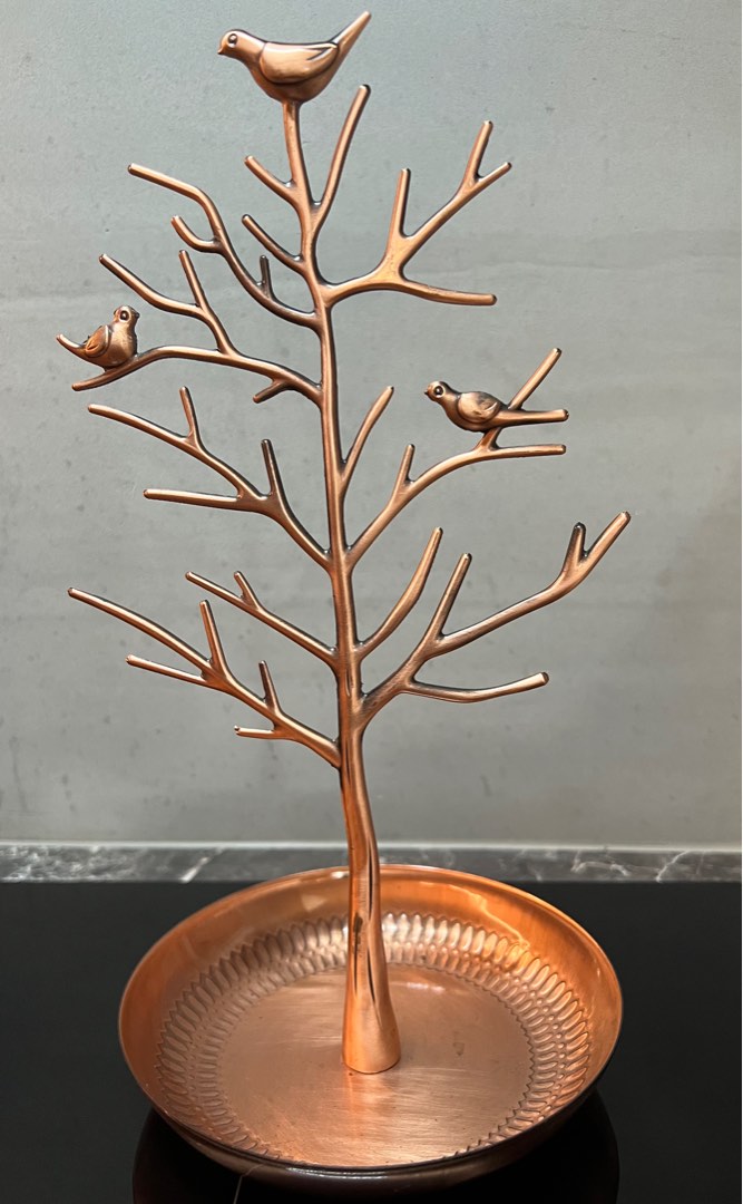 Metal tree jewelry display stand, Women's Fashion, Jewelry & Organizers ...