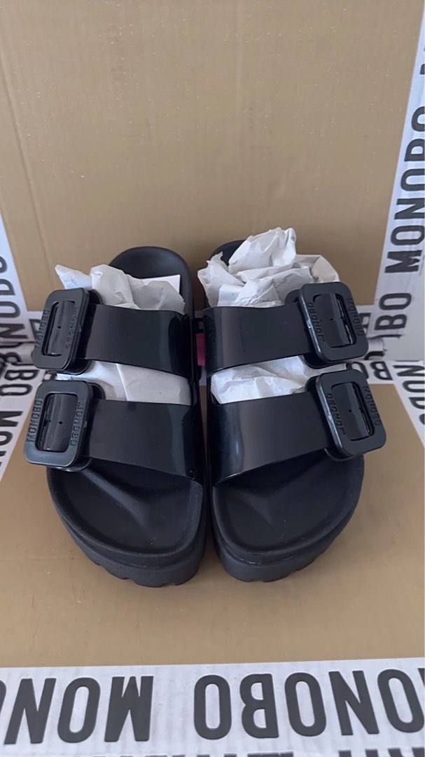MONOBO, Women's Fashion, Footwear, Slippers and slides on Carousell