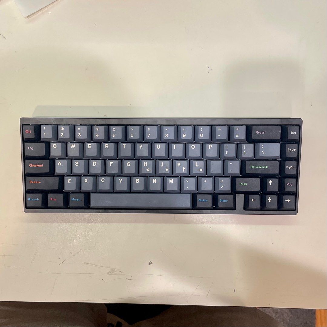 Neo65 Black custom 65% mechanical keyboard, Computers & Tech, Parts ...