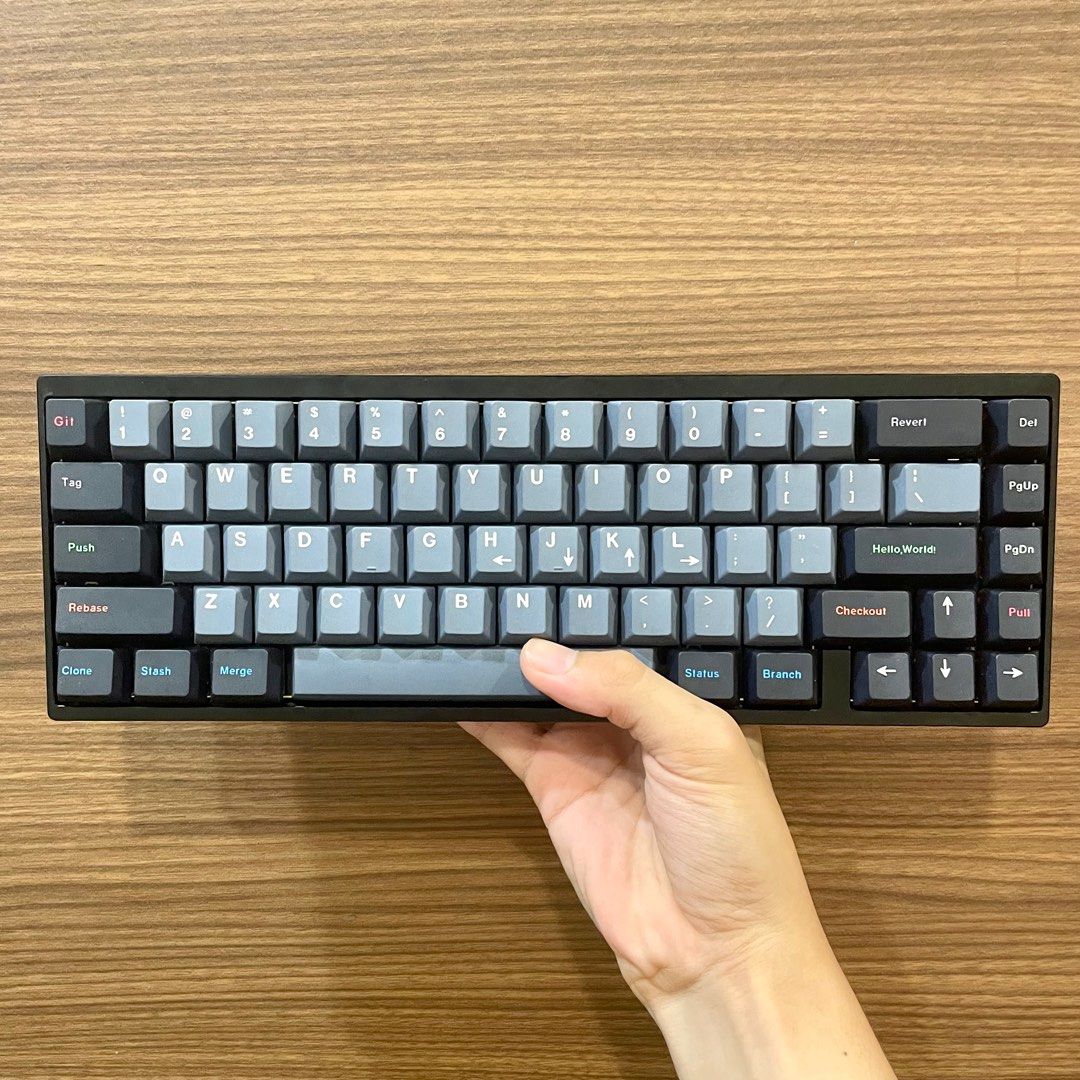 Neo65 Black custom 65% mechanical keyboard, Computers & Tech, Parts ...