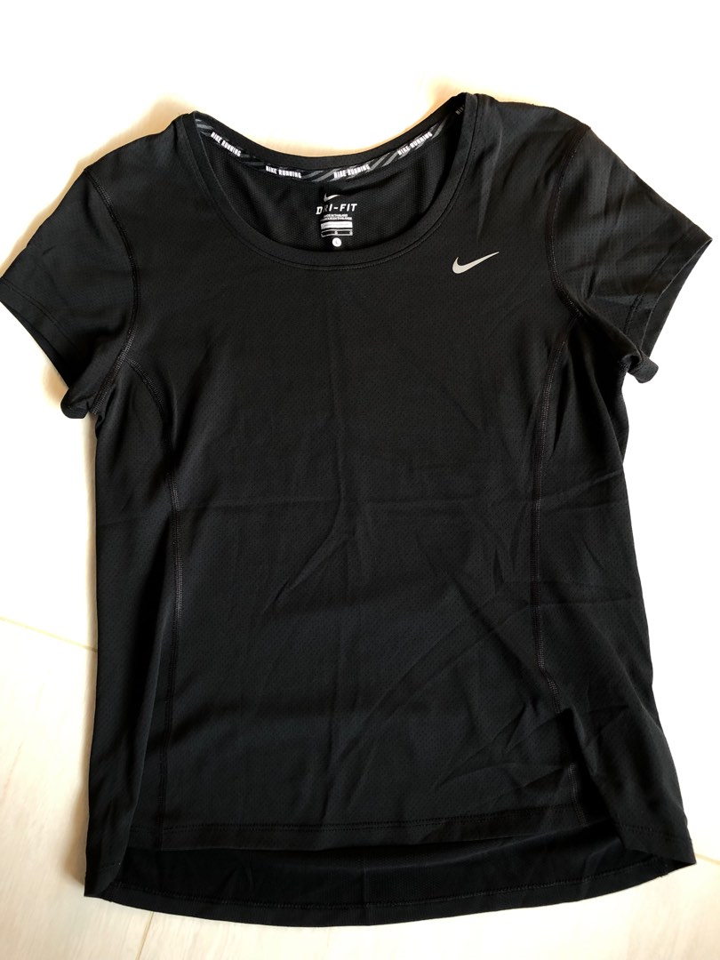 Nike black dry fit, Women's Fashion, Tops, Other Tops on Carousell