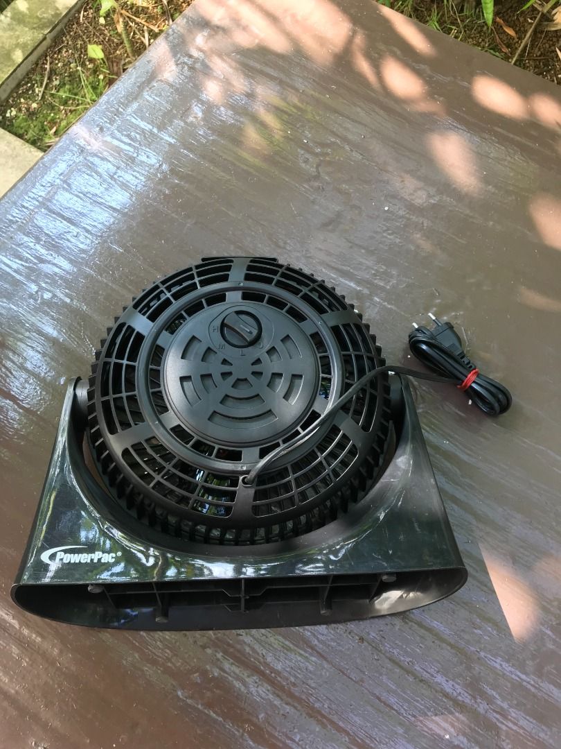 Powerpac 9 inches air circulator. In good working condition. Have 3 ...