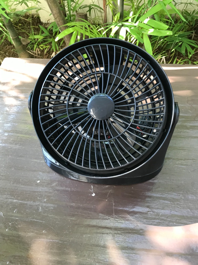 Powerpac 9 inches air circulator. In good working condition. Have 3 ...