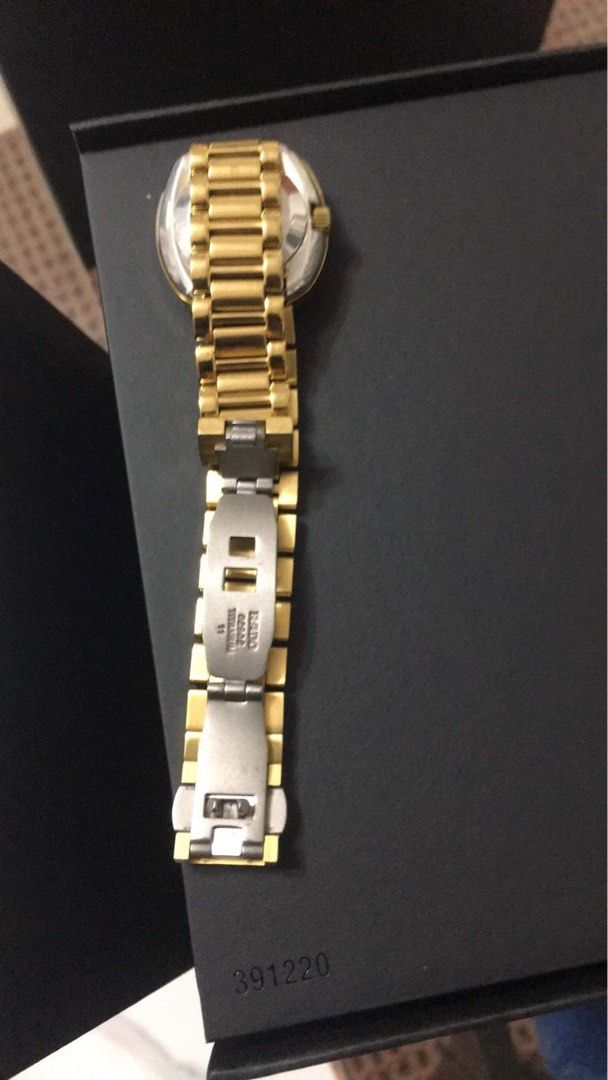 Rado diastar original swiss watch, Women's Fashion, Watches ...