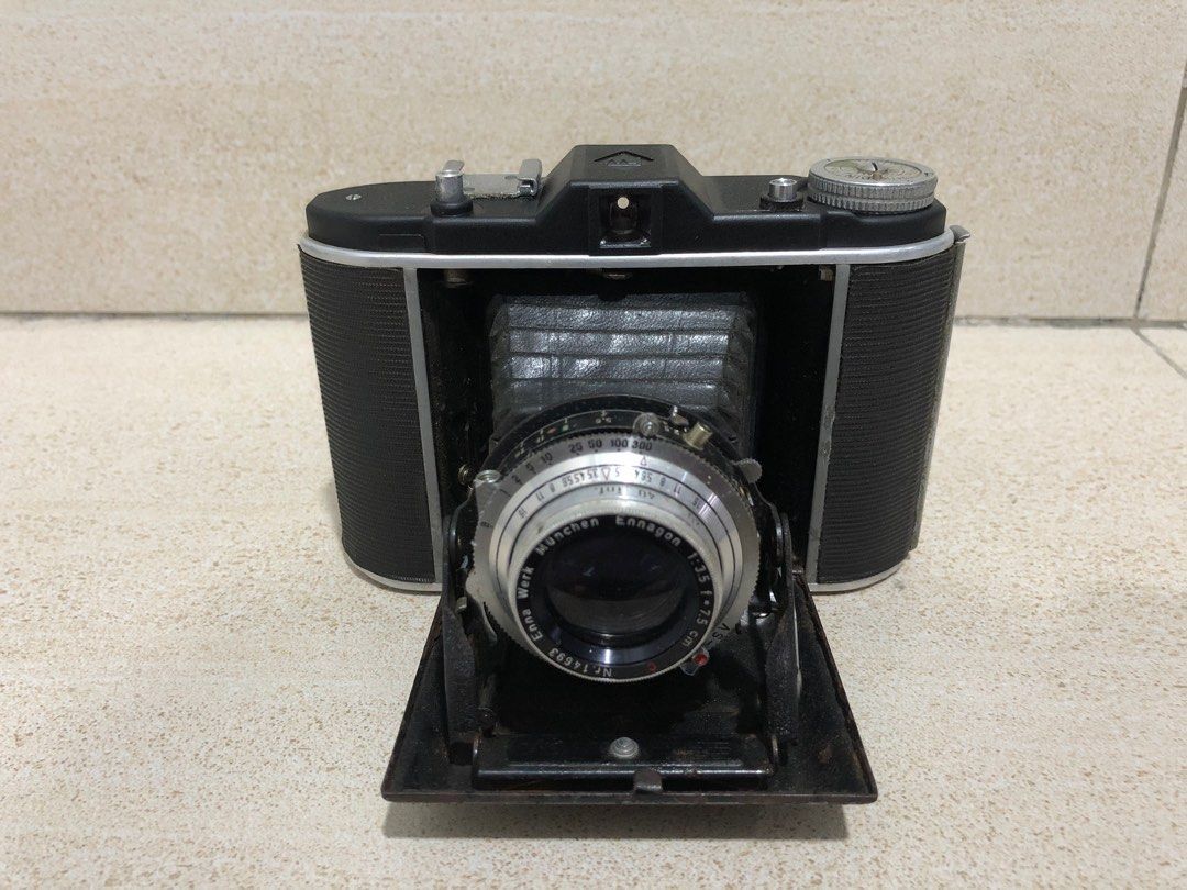 RARE Black Franka Germany Folding Camera, Photography, Cameras on Carousell